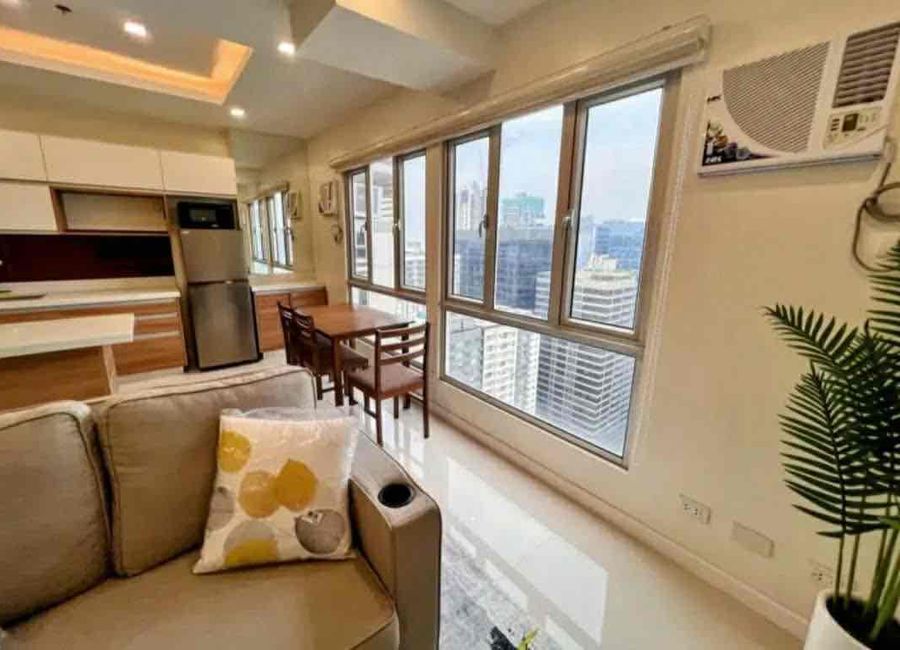 FOR RENT: 2BR Bi-Level Penthouse at The Montane, BGC | Near Uptown Mall