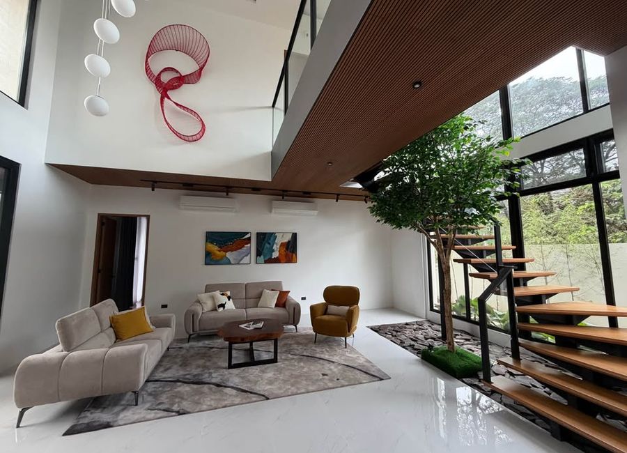 600sqm 5BR Two-Storey House with Pool for Sale in Mapayapa Village ...