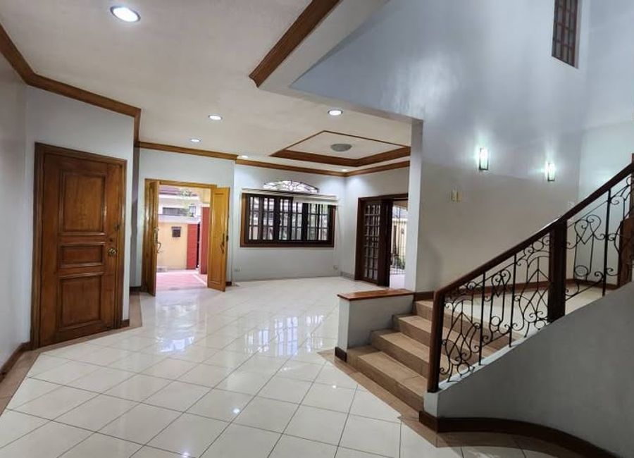 5BR House and lot for Rent in Acropolis Village, Quezon City