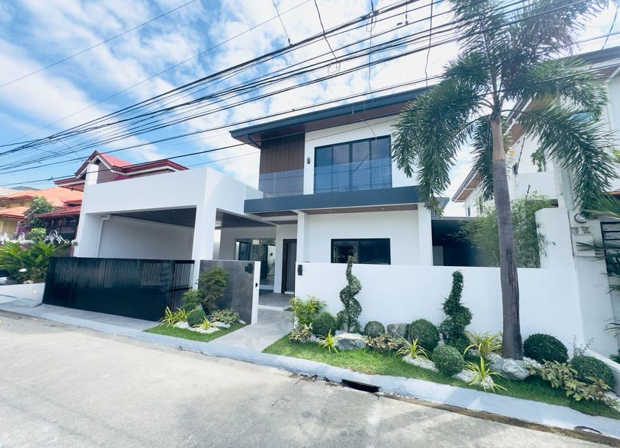 Modern Semi Furnished House and Lot for Sale in BF Homes Parañaque City