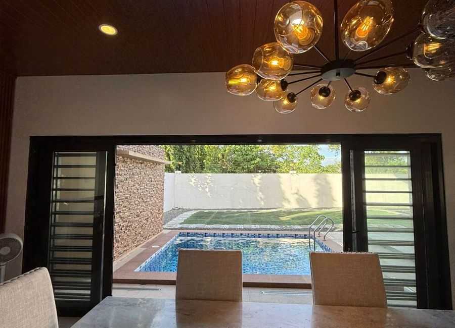 Diamond Park | House and Lot For Sale - #9558