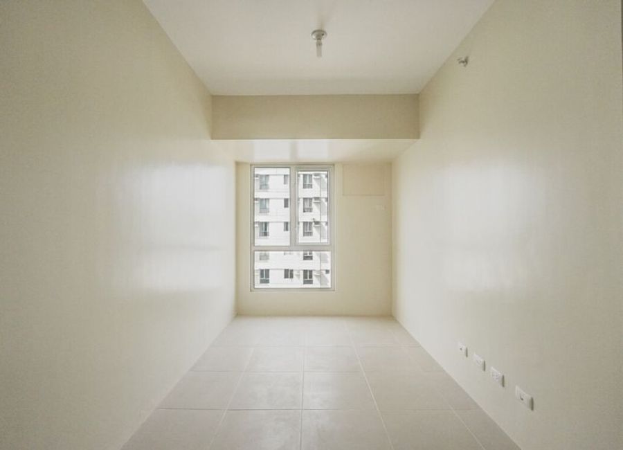 Steal Deal 2 Bedroom 2 Bathroom Unit in Avida Towers Riala centrally ...