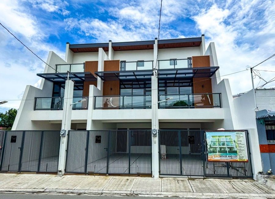 P500k Downpayment!! Triplex House and Lot for sale in Pilar Village ...