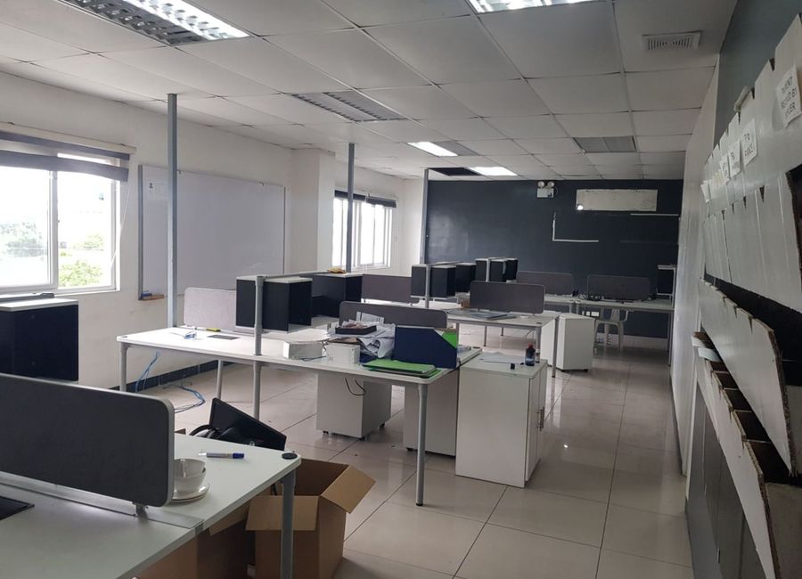 WAREHOUSE FOR LEASE - Prime Warehouse & Office