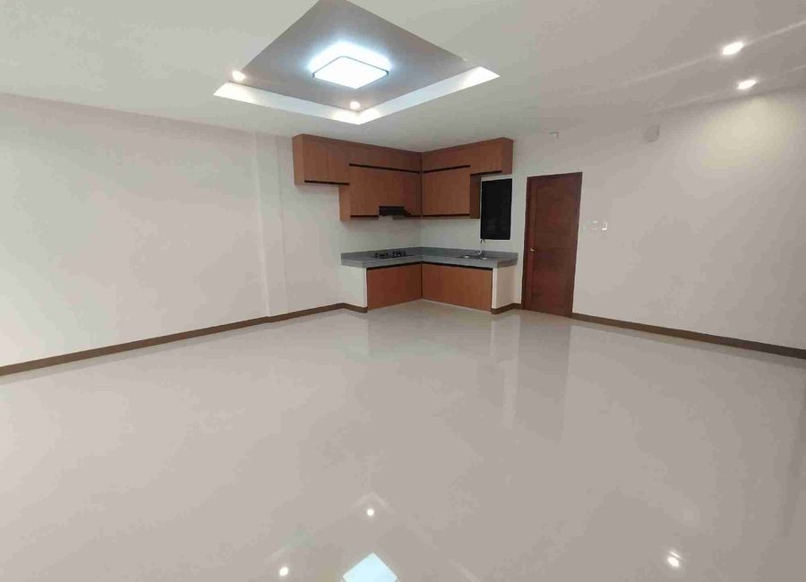 Modern design bungalow house in bf resort Las Piñas City