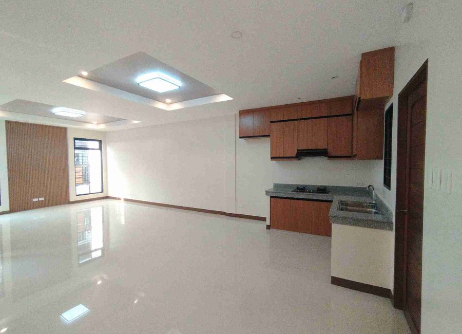 Modern design bungalow house in bf resort Las Piñas City