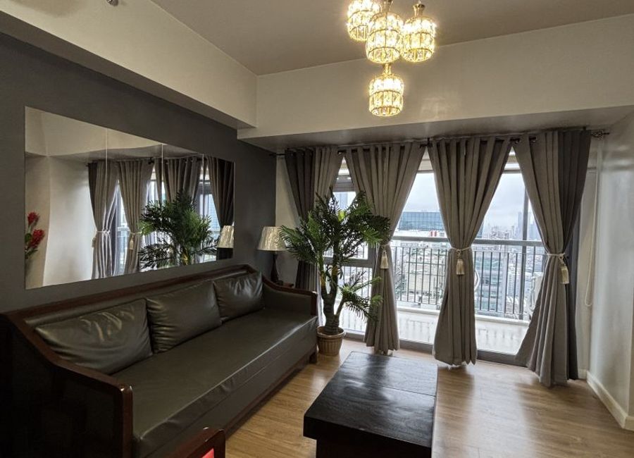 PARK TRIANGLE RESIDENCE 2 BEDROOM CONDO FOR SALE