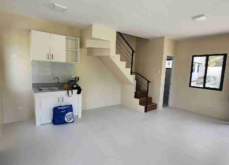House and Lot for Sale. Equity start 15k only. Located: Tawason Mandaue ...