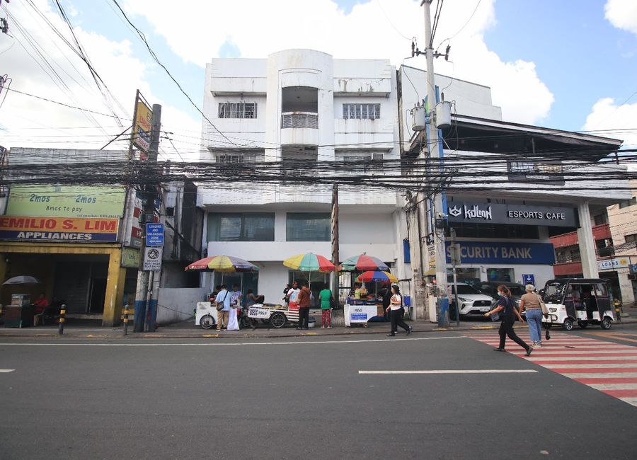 Commercial Building FOR SALE in Pasig City