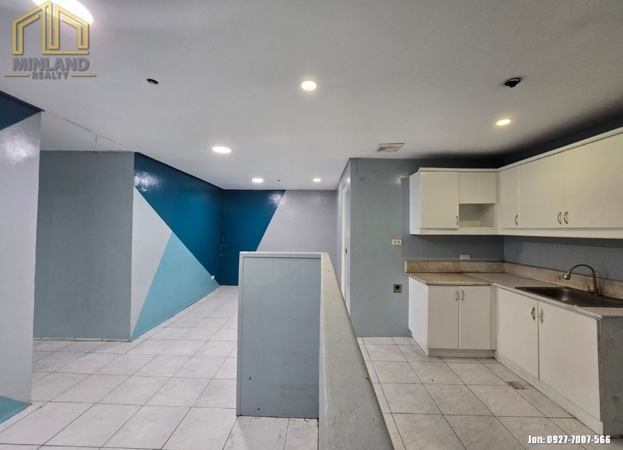 Condo Unit in Tomas Mo