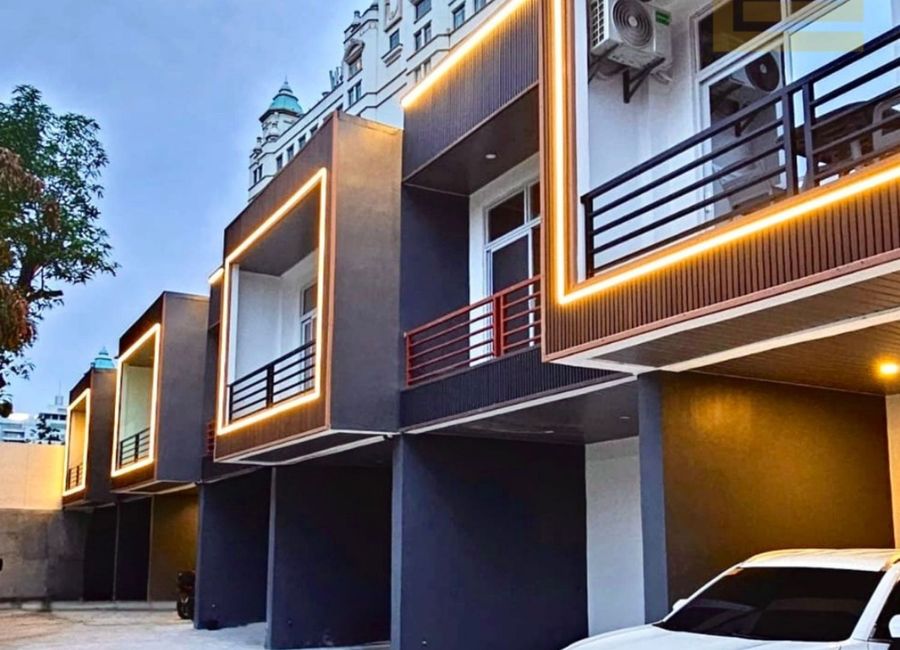 Brand-New Modern Townhouse with Private Pool for Sale in Lahug, Cebu City