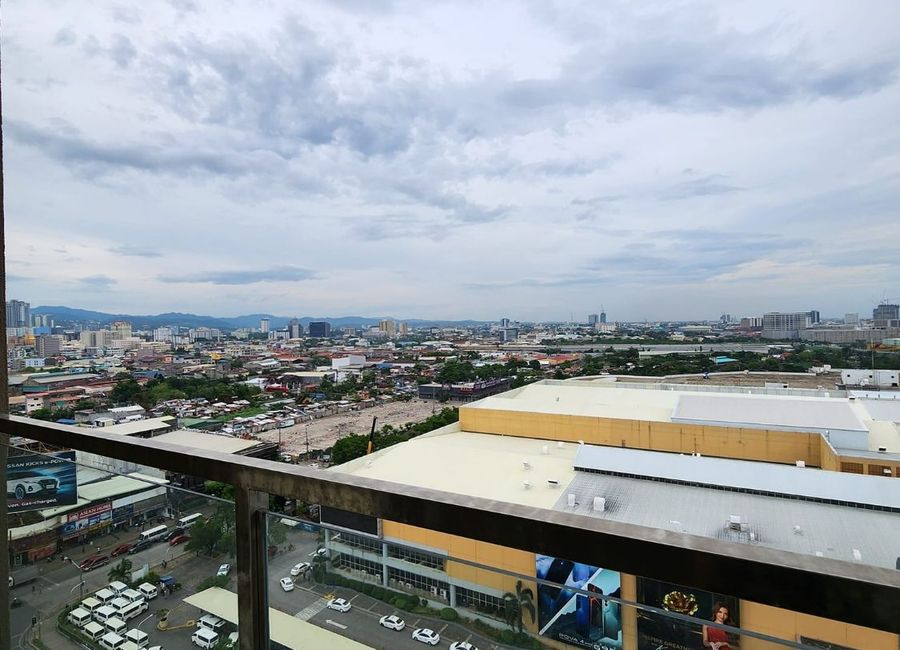 Across SM City Cebu Condo for sale with balcony in Mabolo Cebu City