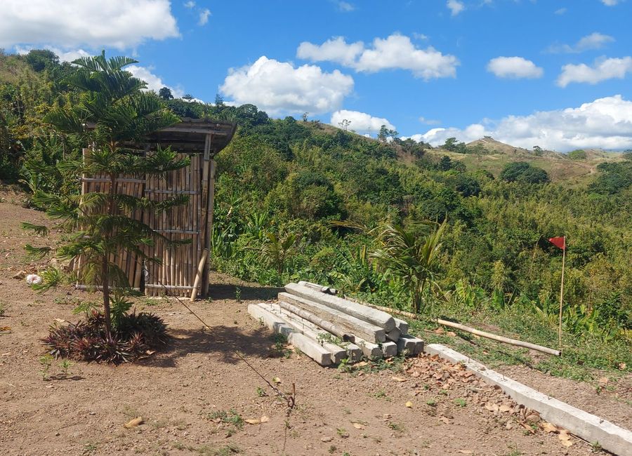 Upland Bueno Capas Tarlac