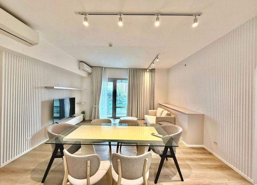 Live Above the Ordinary at The Imperium, Capitol Commons