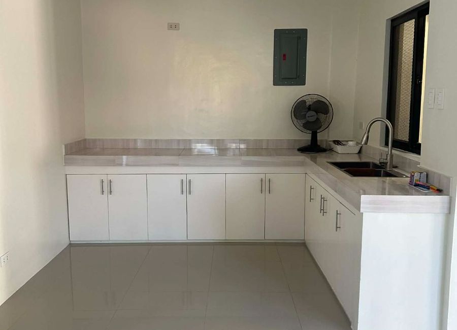 For Sale: 2 Storey Duplex Camella Classic Homes, Pilar Village, LPC
