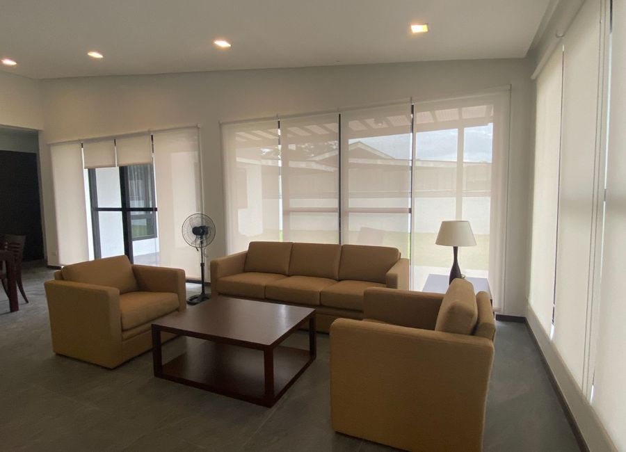 For Rent Mahogany Parc Villa inside Clark Freeport Zone