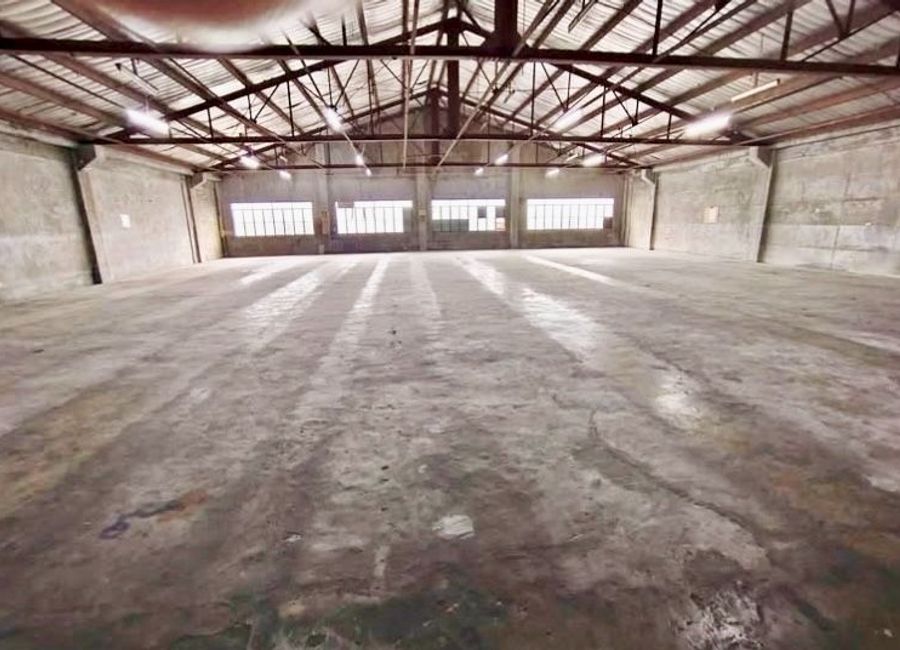 PN57092 Warehouse for Rent in Del Monte QC!