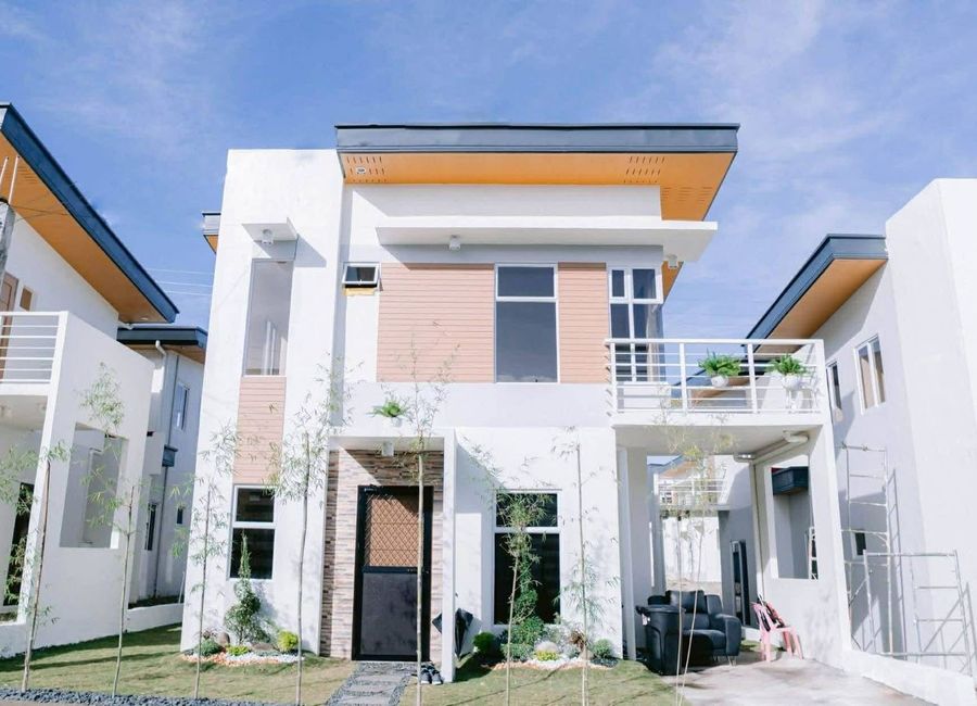 FOR SALE | Furnished ASHA Unit Velmiro Uptown CDO