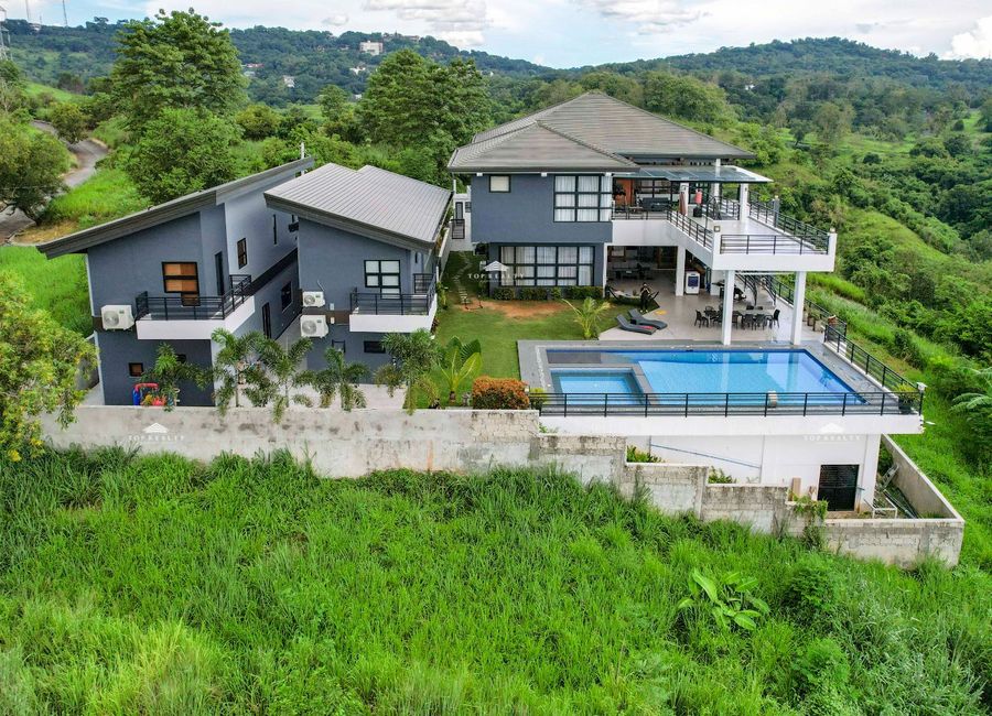 📣PRICE DROP! from 165M-120M!🚨 Mansion House for Sale in Parkridge ...