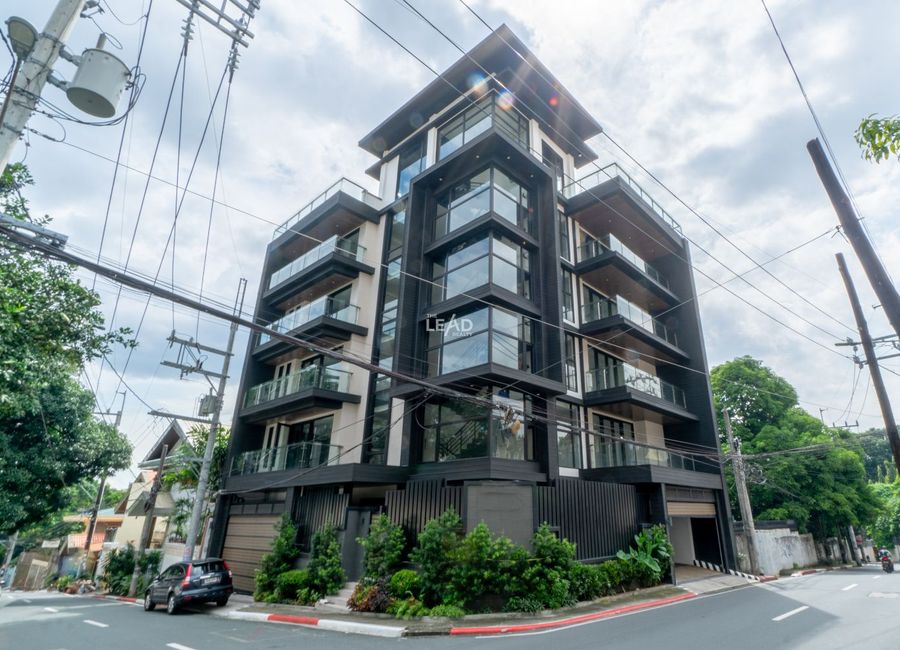 Quadruplex Residential Building with Elevator For Sale in Wilson San ...