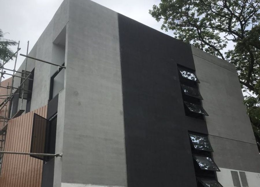 For Sale Modern Tropical Industrial Theme Townhouse in San Isidro ...