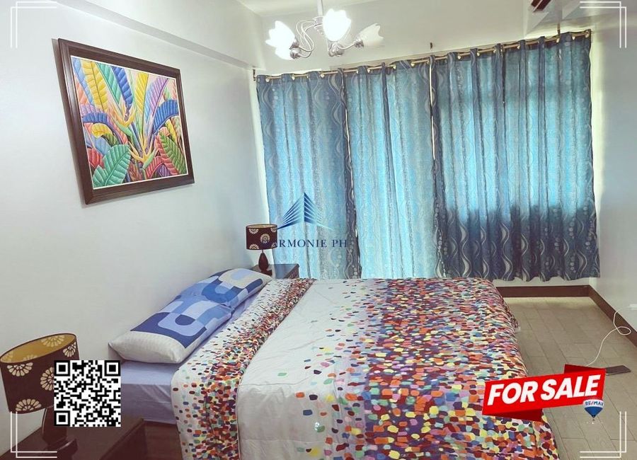 Luxury 3BR Condo at Parkside Villas, Resort World - Prime Location ...