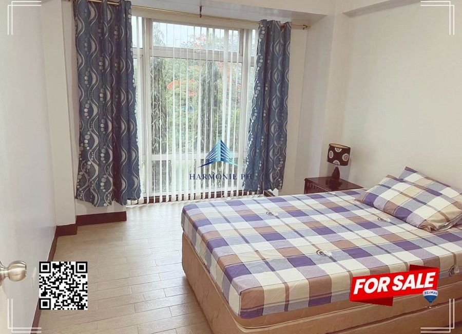 Luxury 3BR Condo at Parkside Villas, Resort World - Prime Location ...