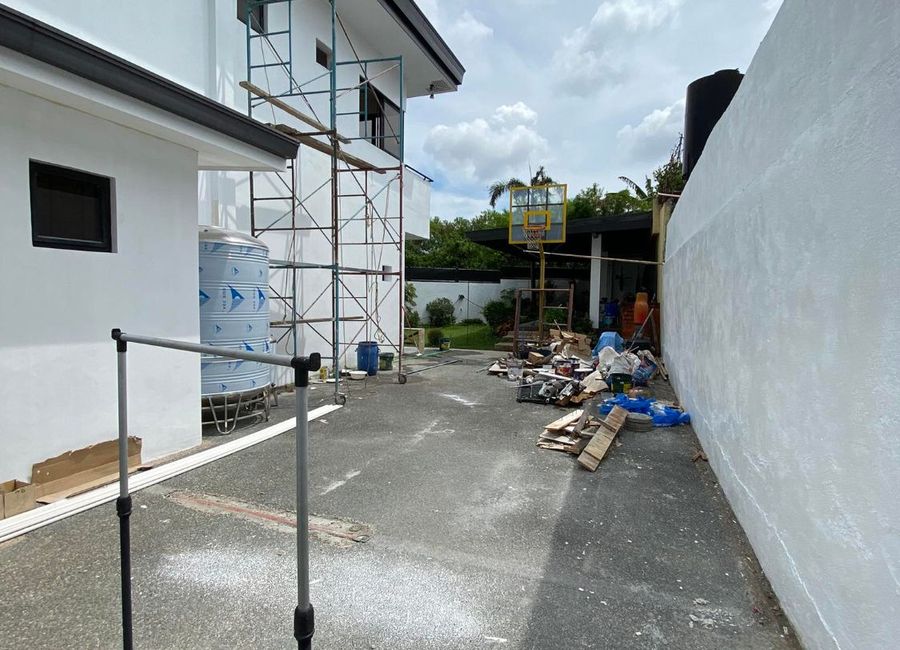 HOUSE FOR SALE IN BF HOMES PARANAQUE CITY