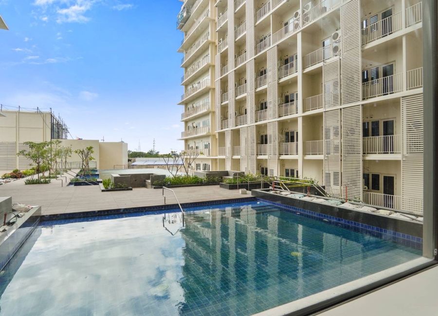 LOWEST PRICE PER SQM PRESELLING 1 BR CONDO 38 SQM NEAR BGC - PARK ...