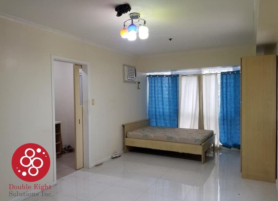 South of Market, Studio for Sale