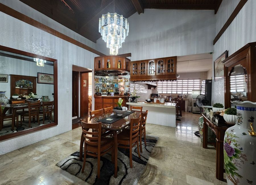 Fully furnished Bungalow House and Lot in Timog Park for Sale (near Clark)