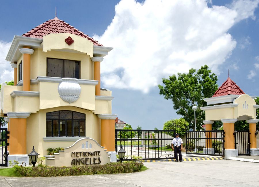 Metrogate Subdivision, Angeles City, Pampanga.