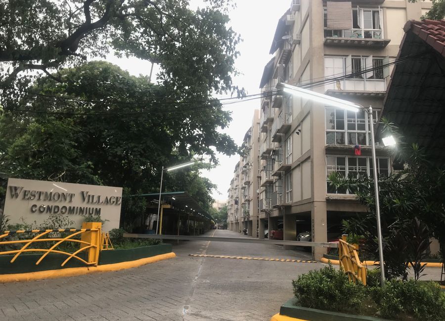 Westmont Village 3 bedroom condominium in Sucat Parañaque